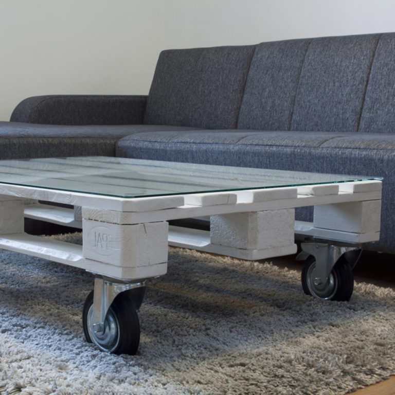 Table basse en palette DIY en 7 étapes simples - DIY, Mobilier - ZENIDEES
