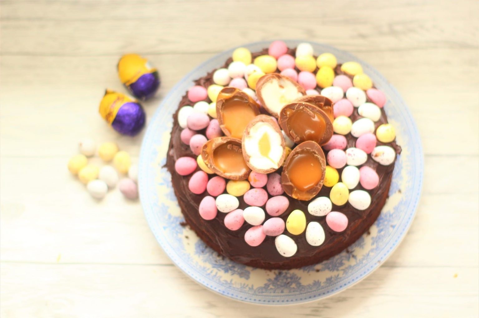 La meilleure recette pour gâteau de Pâques au chocolat (avec des photos ...