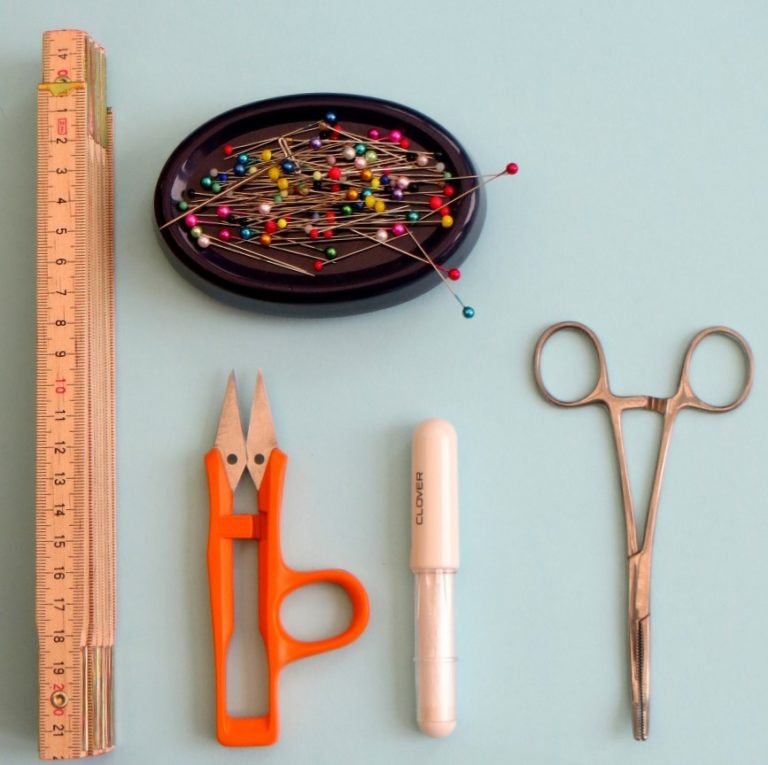 4 projets de couture faciles + instructions étape par étape - DIY ...