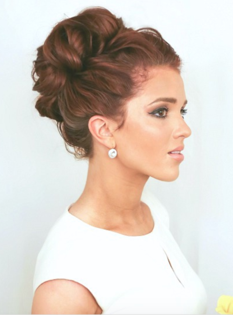 10 coiffures sur Pinterest parfaites pour l'été 2020 - Coiffures, Mode ...