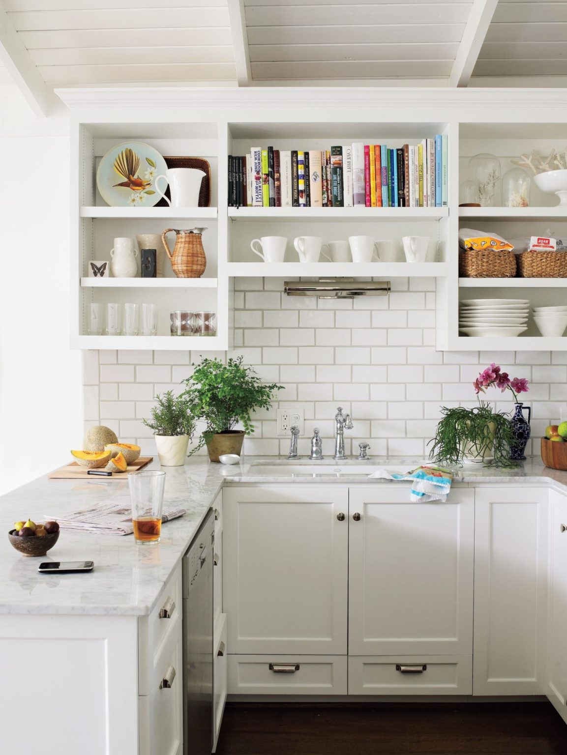 Comment rendre votre cuisine étroite plus spacieuse? - Cuisine - ZENIDEES