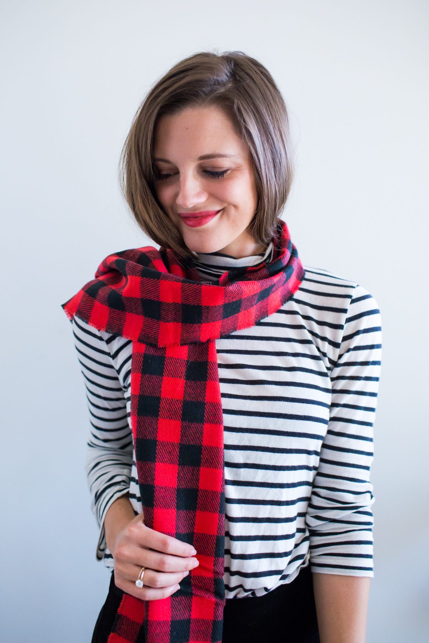 Mettre un foulard en 7 façons simples mais créatives - Mode et Beauté ...