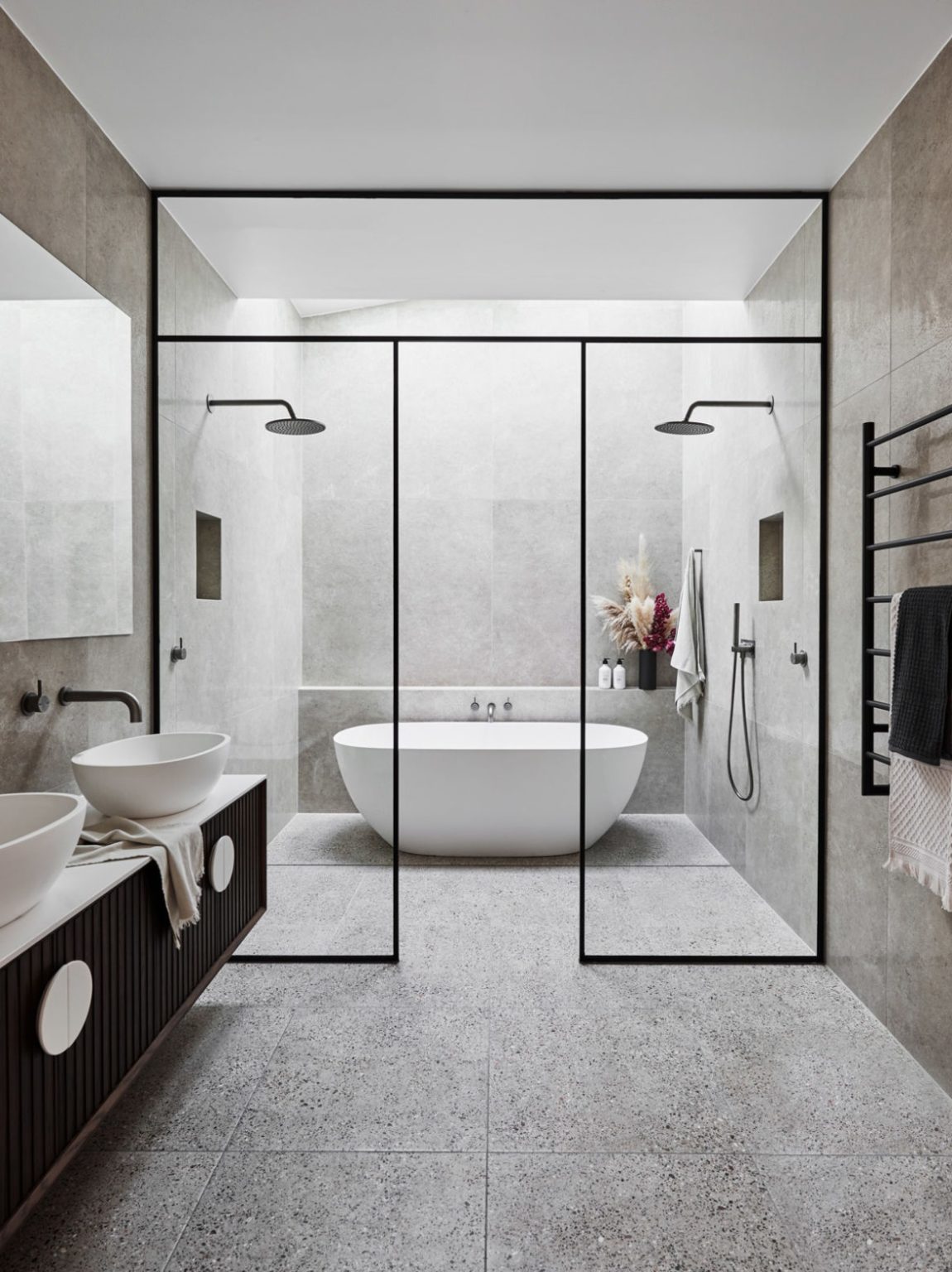 Comment faire une salle de bain avec douche et baignoire? - Salle de ...