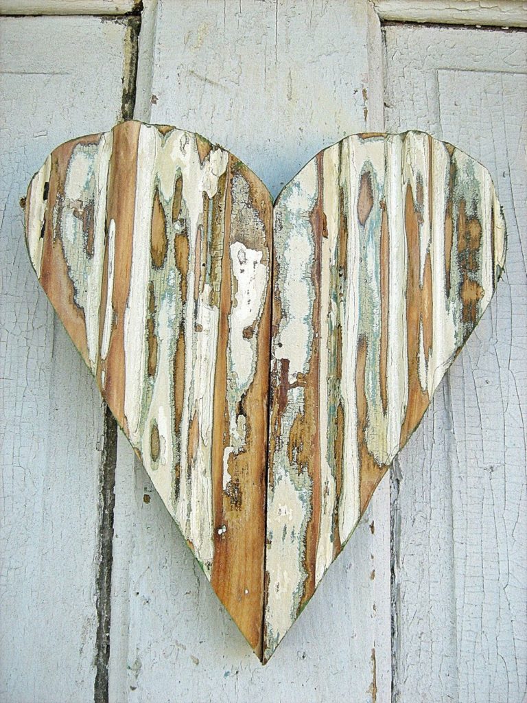 Cœur en bois | Projet DIY en 8 étapes simples | Zenidées.com