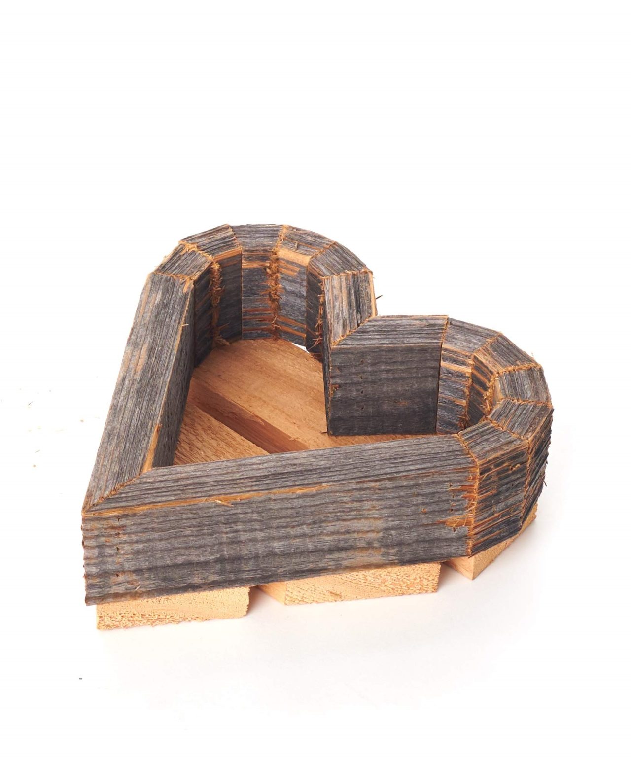 Cœur en bois | Projet DIY en 8 étapes simples | Zenidées.com