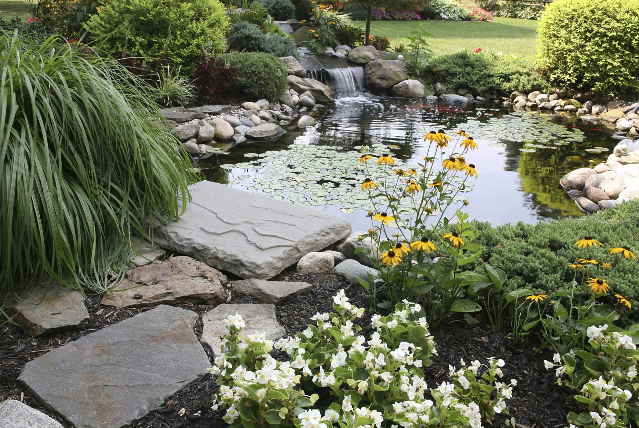 Tuto facile pour fabriquer un petit bassin de jardin - DIY, Jardin ...